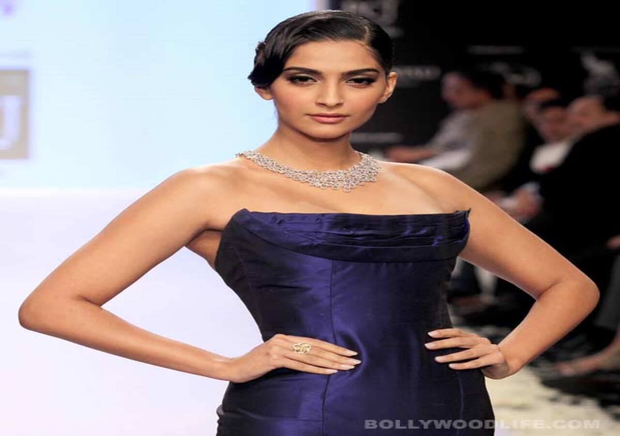 Sonam Kapoor Figure