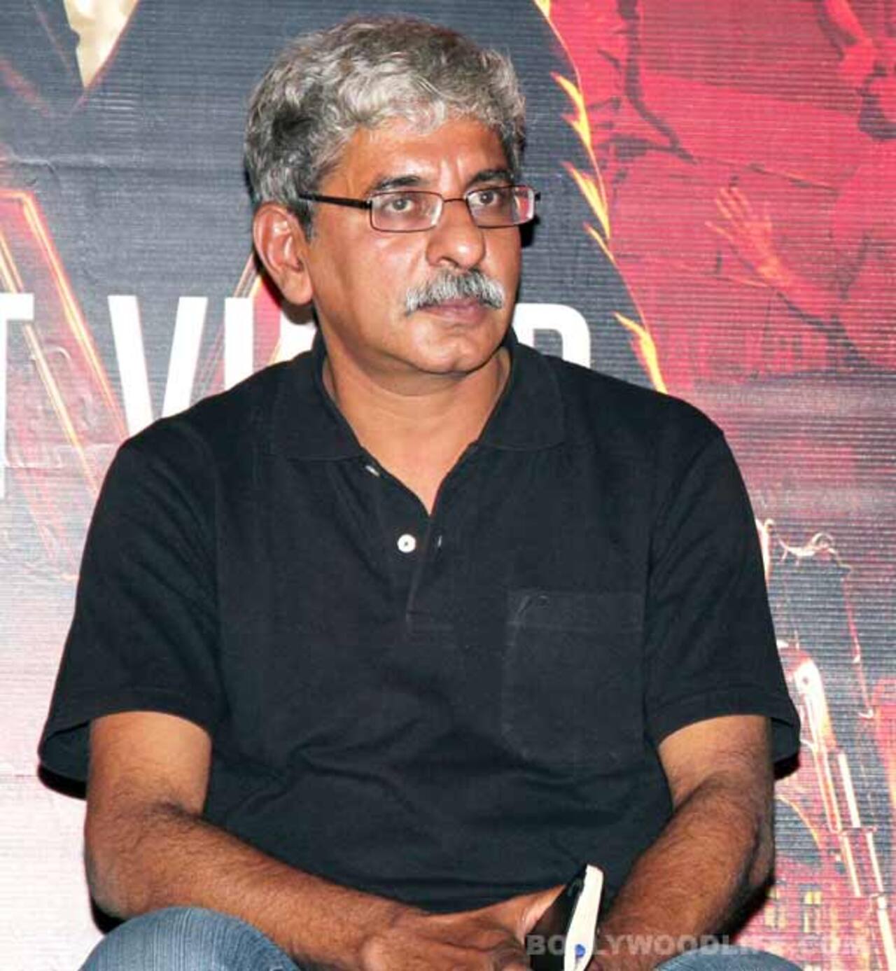 Sriram Raghavan making Vikas Swarup's book The Accidental Apprentice ...