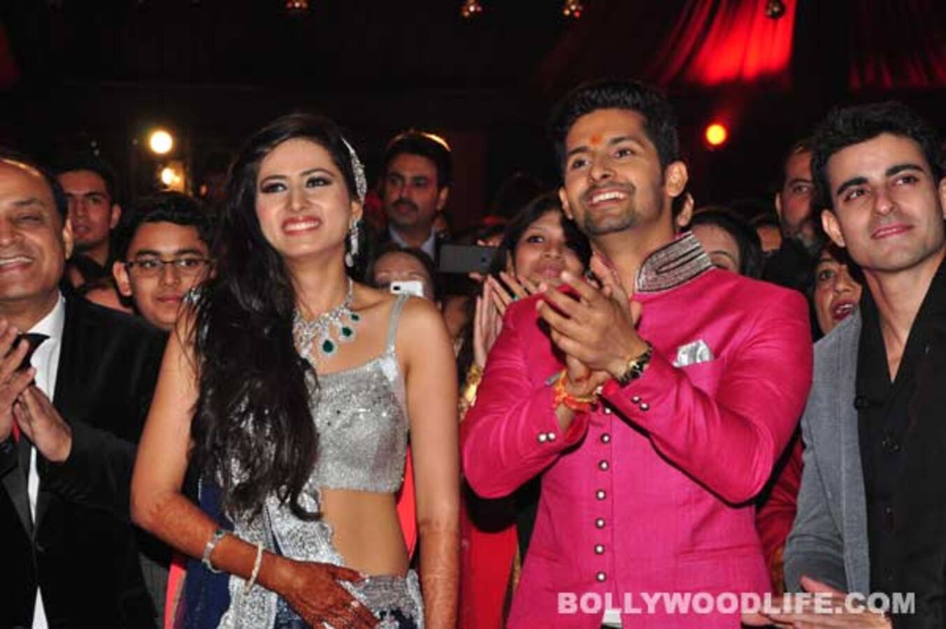 Ravi Dubey-Sargun Mehta wedding: Karan Wahi and Rahul Mahajan make the couple dance at their ...