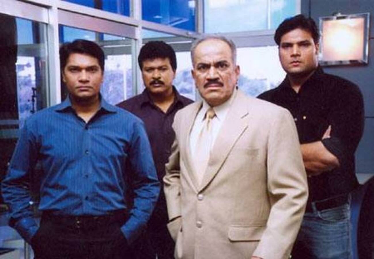 Fans stall CID shoot in Ahmedabad! - Bollywood News & Gossip, Movie ...
