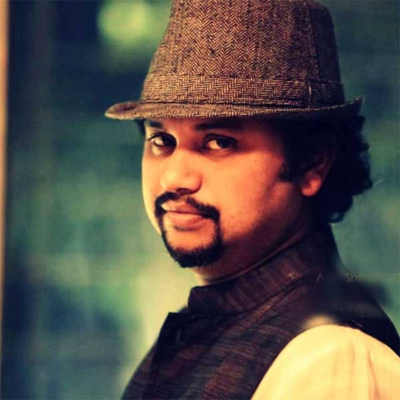 Soumik Sen to make a biopic on magician PC Sorcar - Bollywood News ...