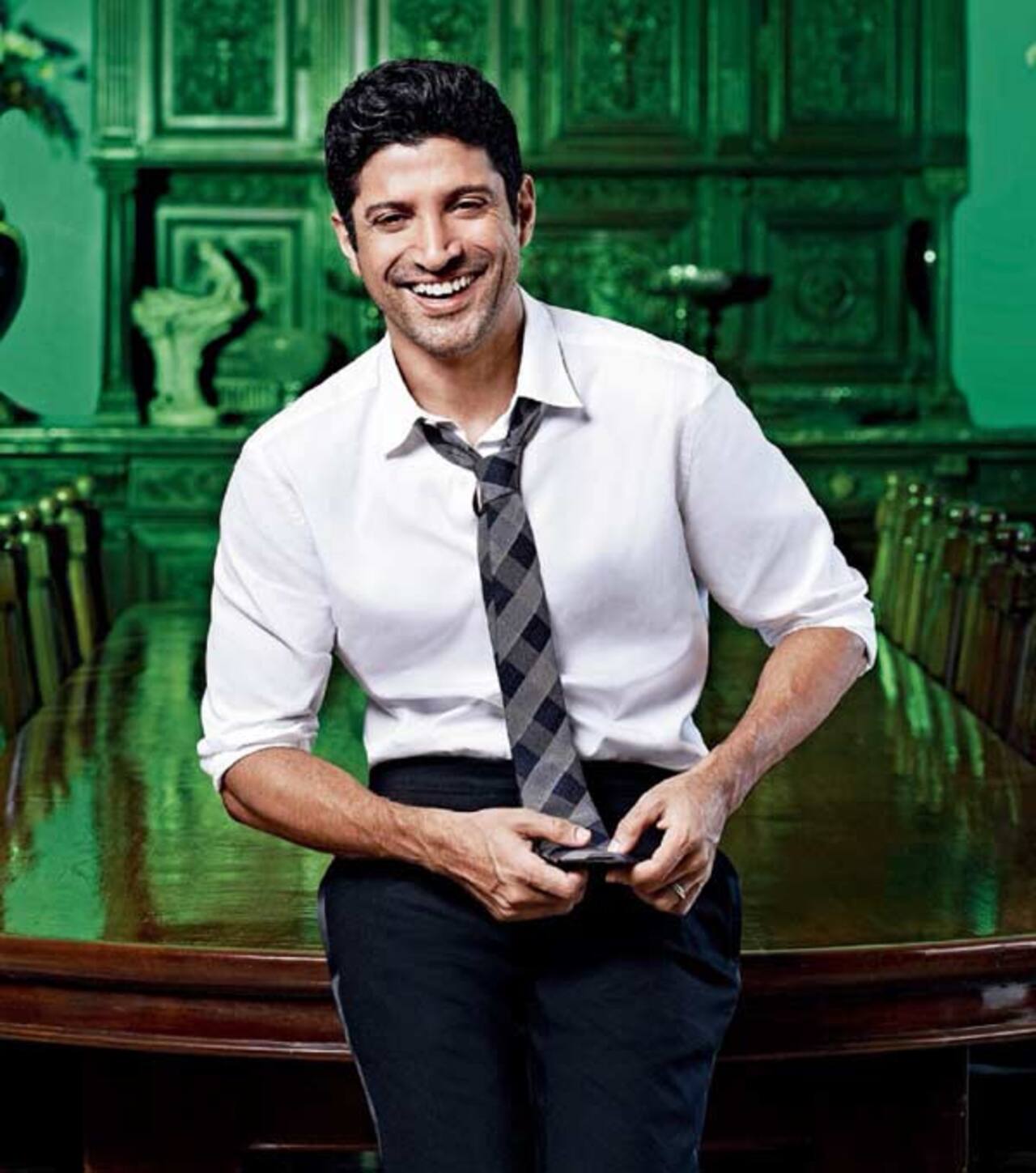 Farhan Akhtar wins best actor award beating Rajkummar Rao in Australia ...