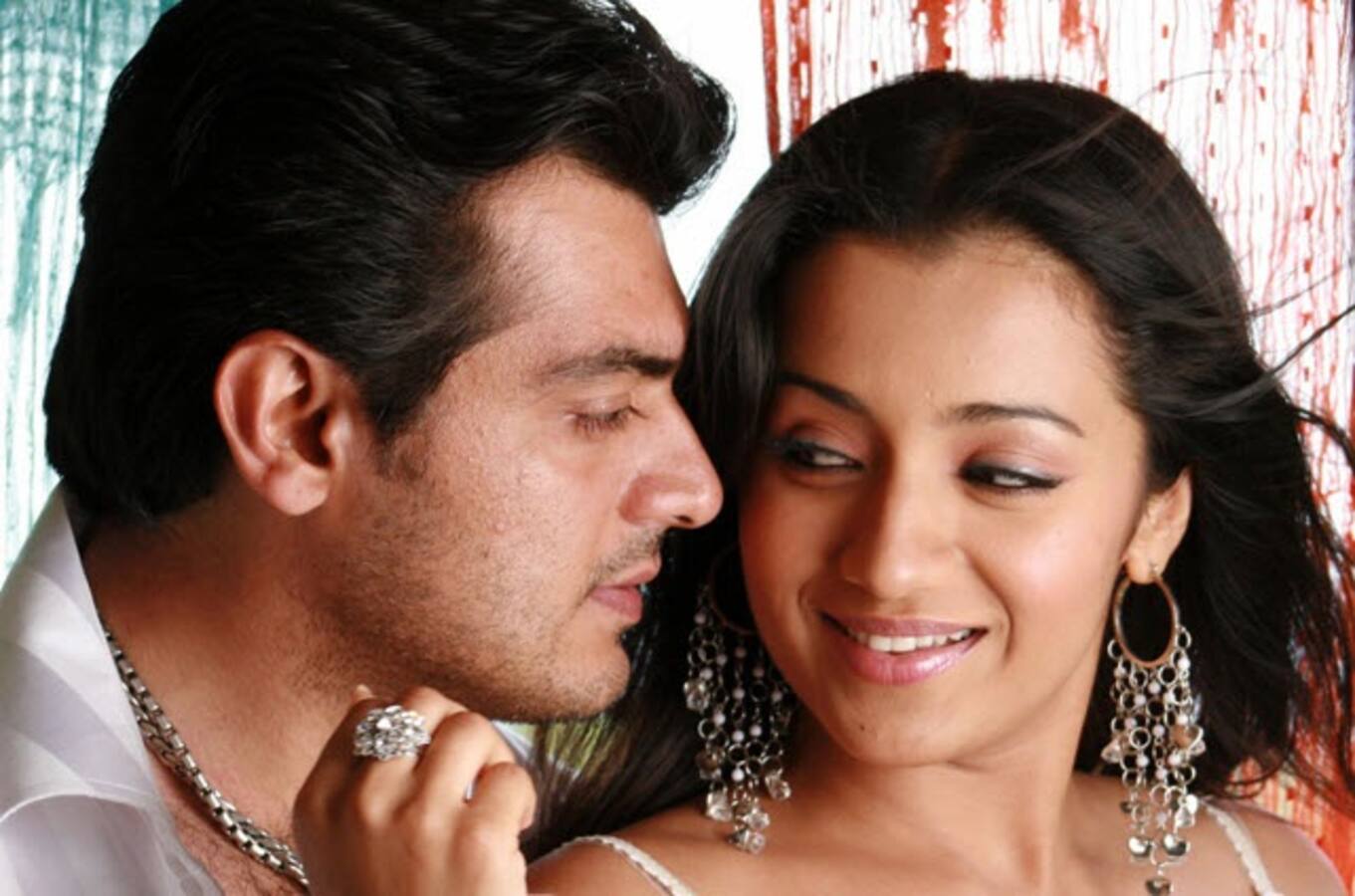 Trisha Krishnan in trouble for choosing Ajith over Vijay! - Bollywood ...