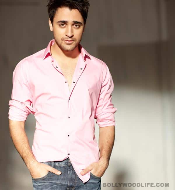 Imran Khan helps Kashmiri friend and aids rescue efforts - Bollywood ...