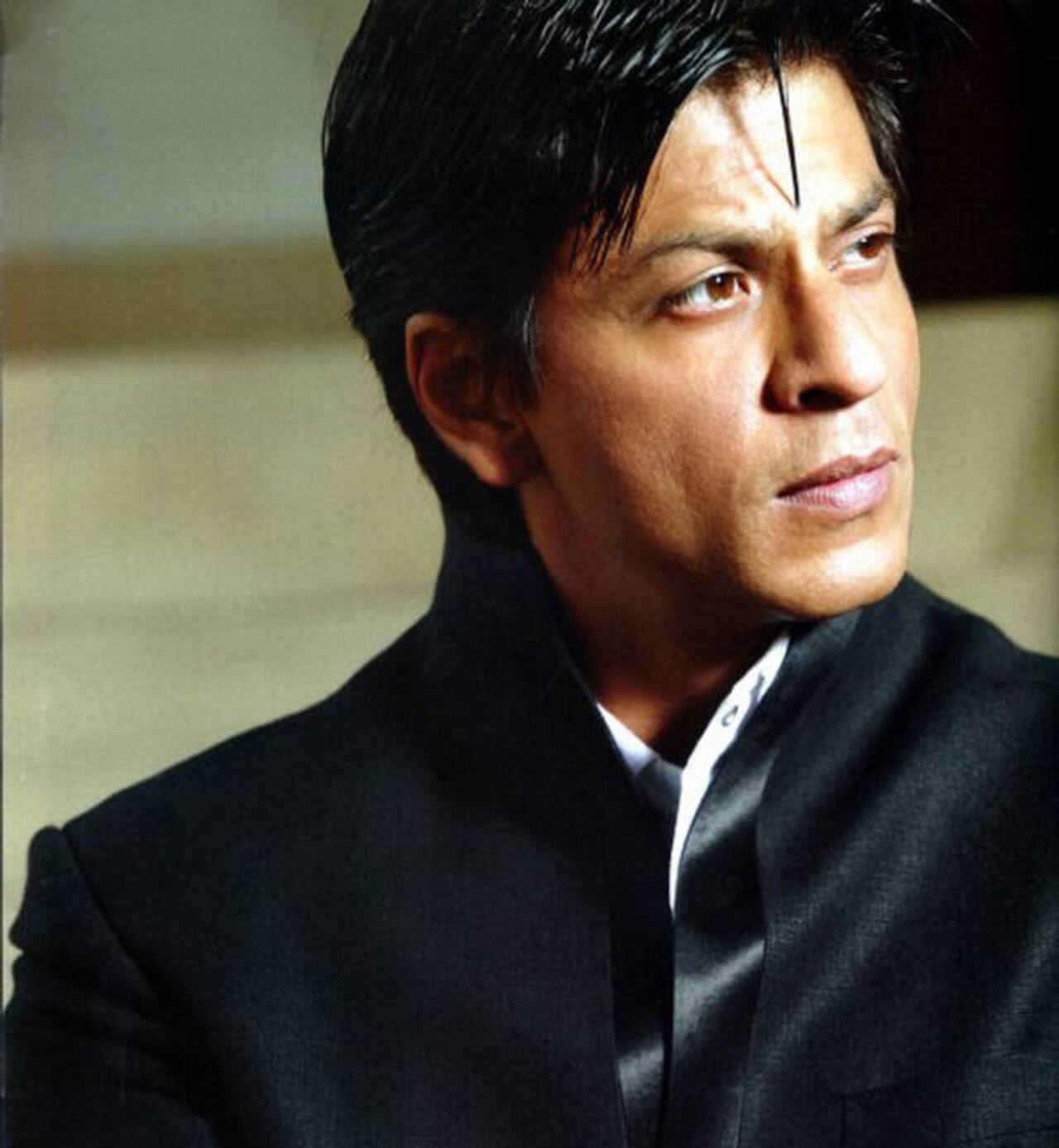 5 reasons why Shah Rukh Khan has 10 million followers on Twitter ...