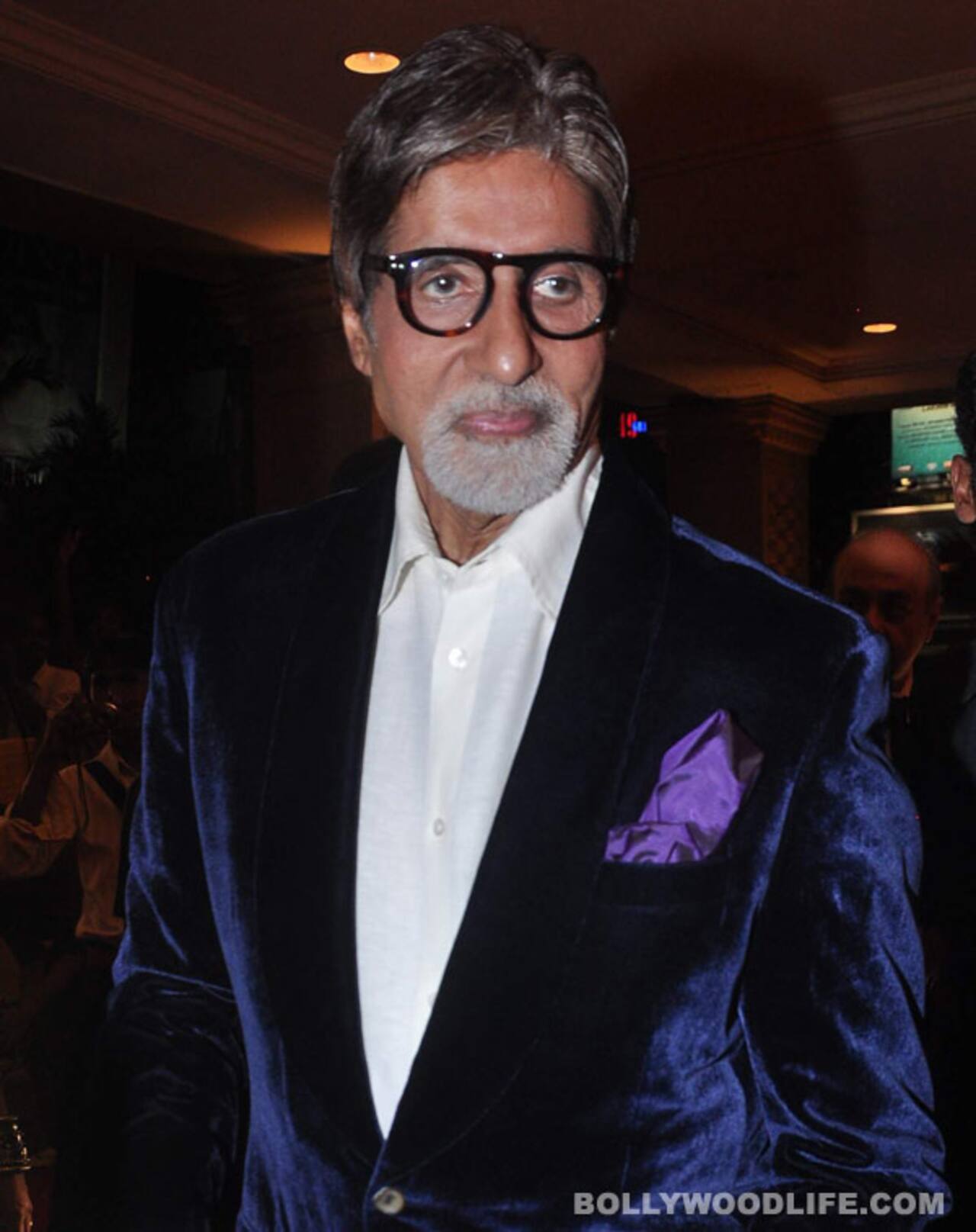 Amitabh Bachchan reacts on being named the timeless fashion icon ...