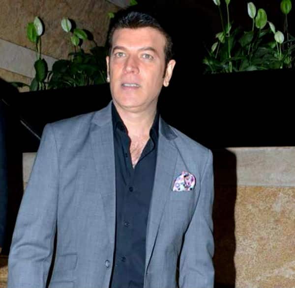 Aditya Pancholi sings Ganpati Bappa Morya in courtroom! - Bollywood ...