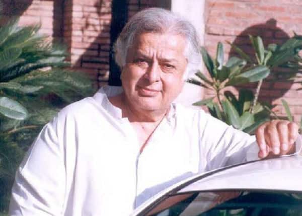 Shashi Kapoor turns 77, wished 'long life' - Bollywood News & Gossip ...