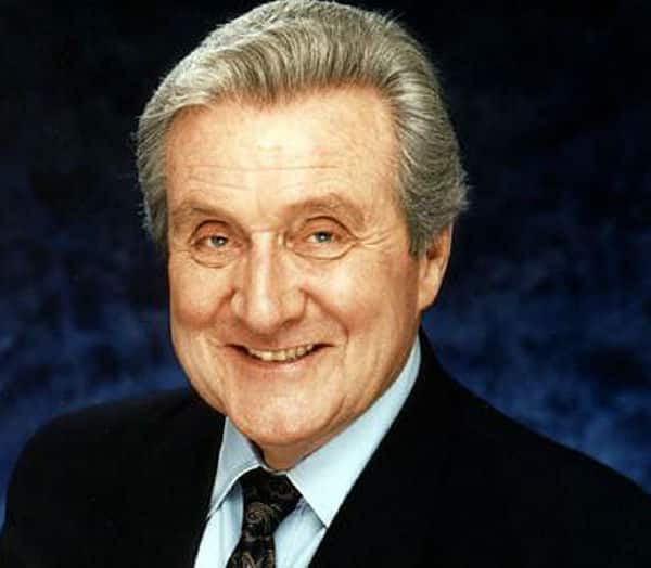 The Avengers actor Patrick Macnee passes away! - Bollywood News ...