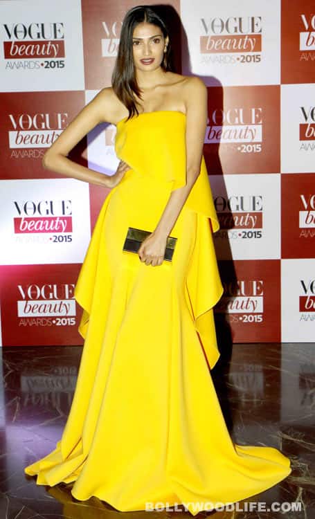 Vogue Beauty Awards: Fawad Khan, Anushka Sharma, Athiya Shetty impress ...