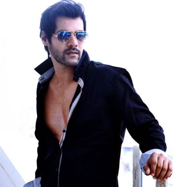 Shabbir Ahluwalia happy birthday! - Bollywood News & Gossip, Movie ...