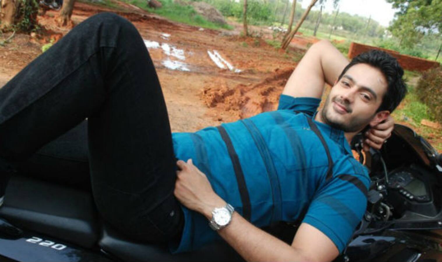 The late Mohan Bhandari's son Dhruv Bhandari QUITS Tere Sheher Mein ...
