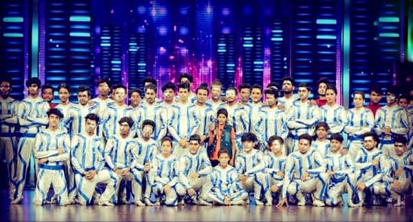 V Company WINS Dance Plus - Bollywood News & Gossip, Movie Reviews ...