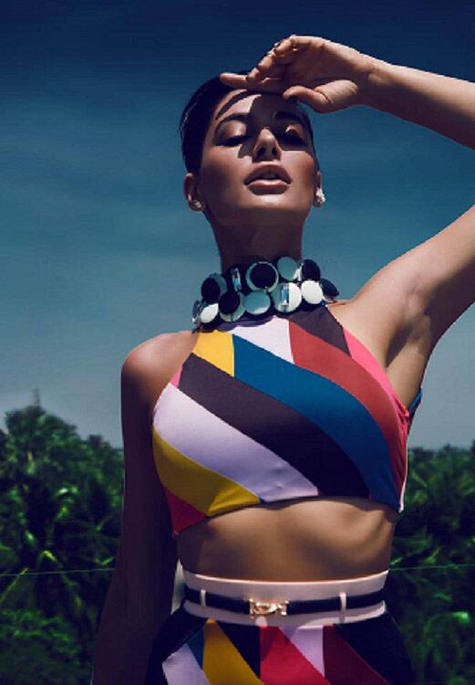 11 Pics Of Nargis Fakhri That Redefine Hotness Check Out The Sexy Pics