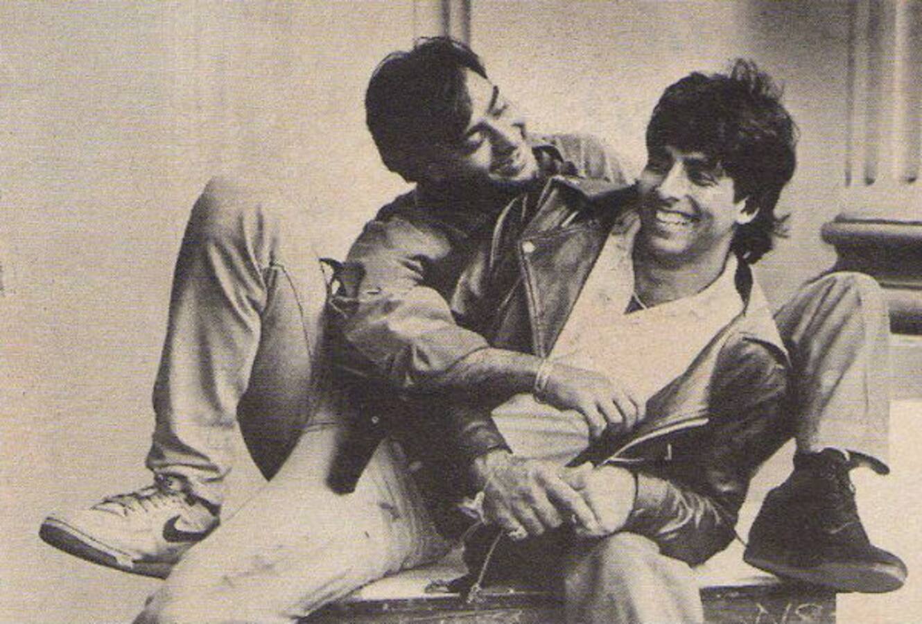 When Akshay Kumar and Ajay Devgn epitomised BROMANCE in the 90s ...