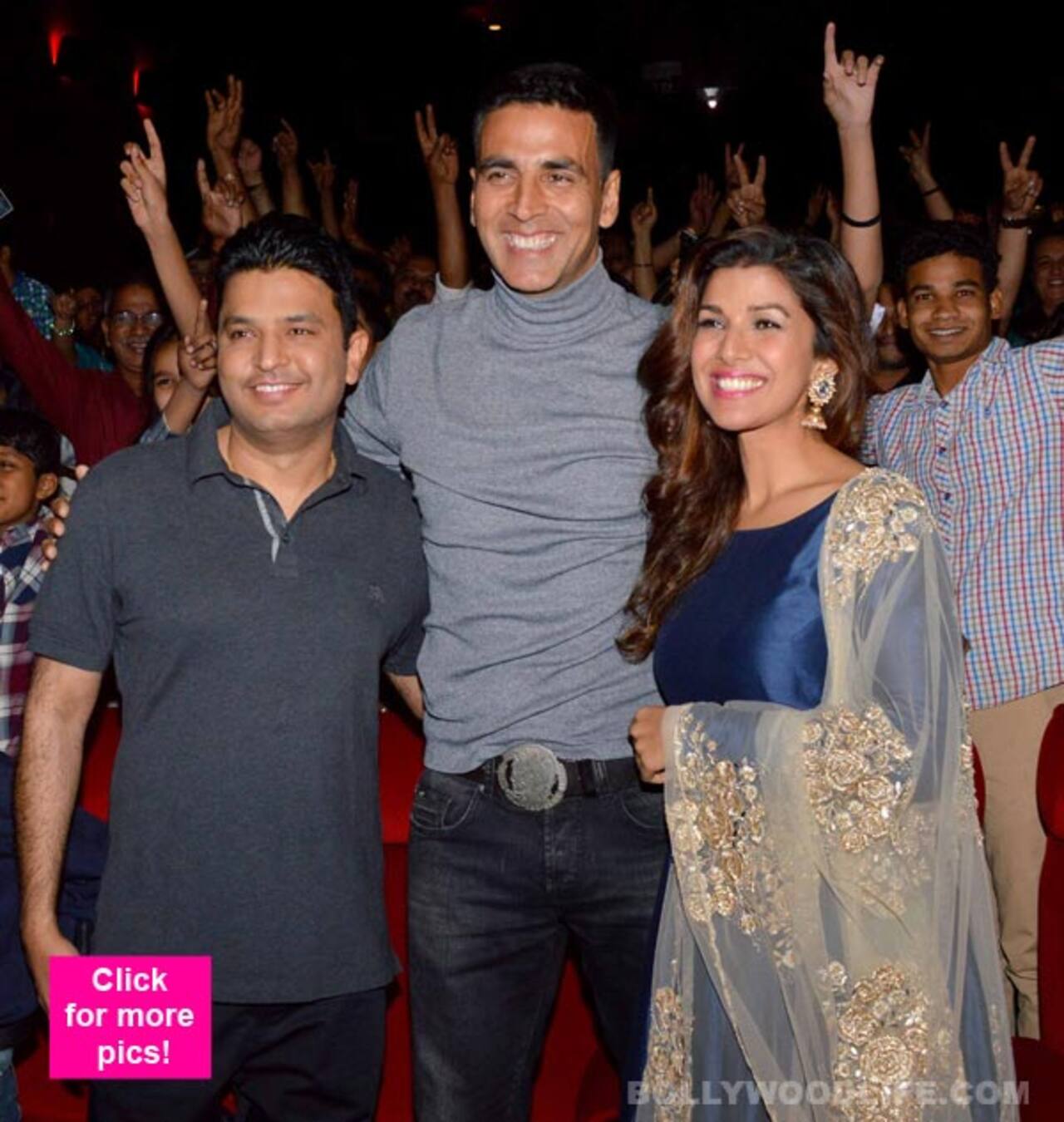 Akshay Kumar and Nimrat Kaur surprise theatre goers as they attend ...
