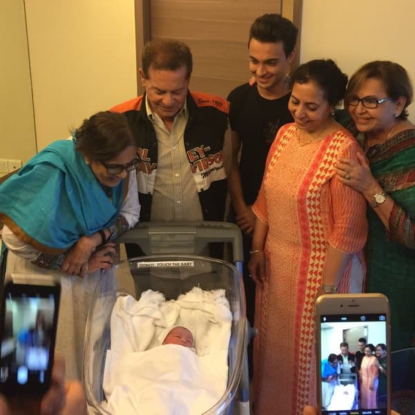 And here's the FIRST PICTURE of Arpita Khan's newborn baby, Ahil ...