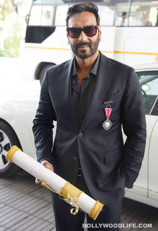 Just In: Ajay Devgn conferred with the Padma Shri Award - view pic! - Bollywood News & Gossip ...