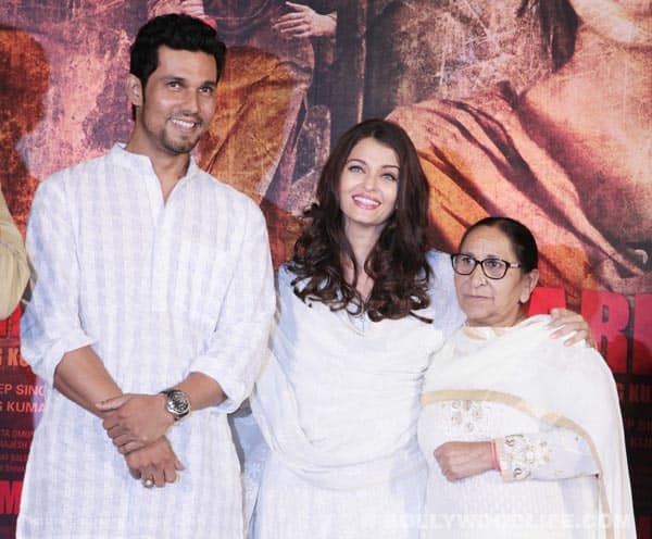 Dalbir Kaur makes an emotional request to Sarbjit star Randeep Hooda ...