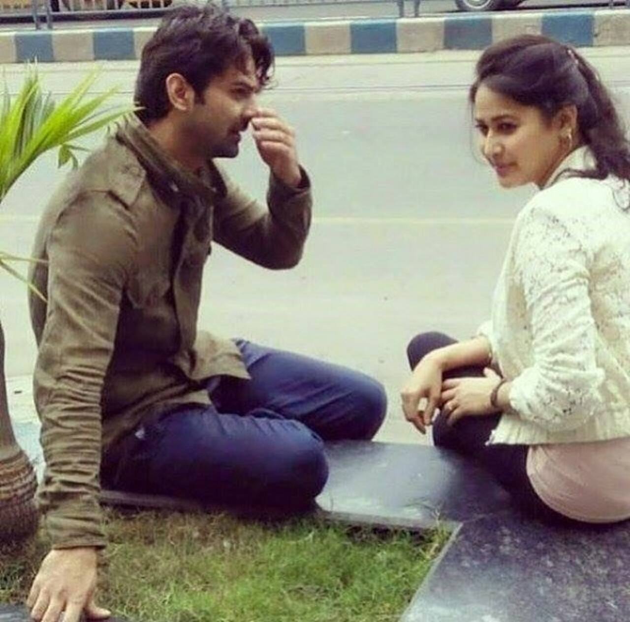 Barun Sobti and Panchi Bora take on the streets of Kolkata for their ...