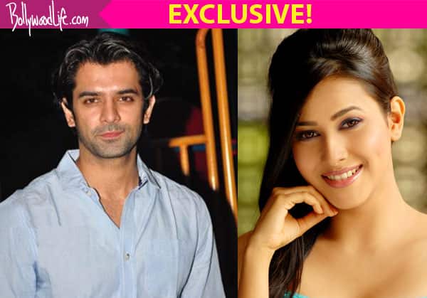 Barun Sobti is in Kolkata with Panchi Bora - Find out why! - Bollywood ...