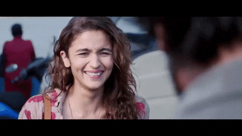 5 GIFS that prove Alia Bhatt is MADLY in love with Shah Rukh Khan ...