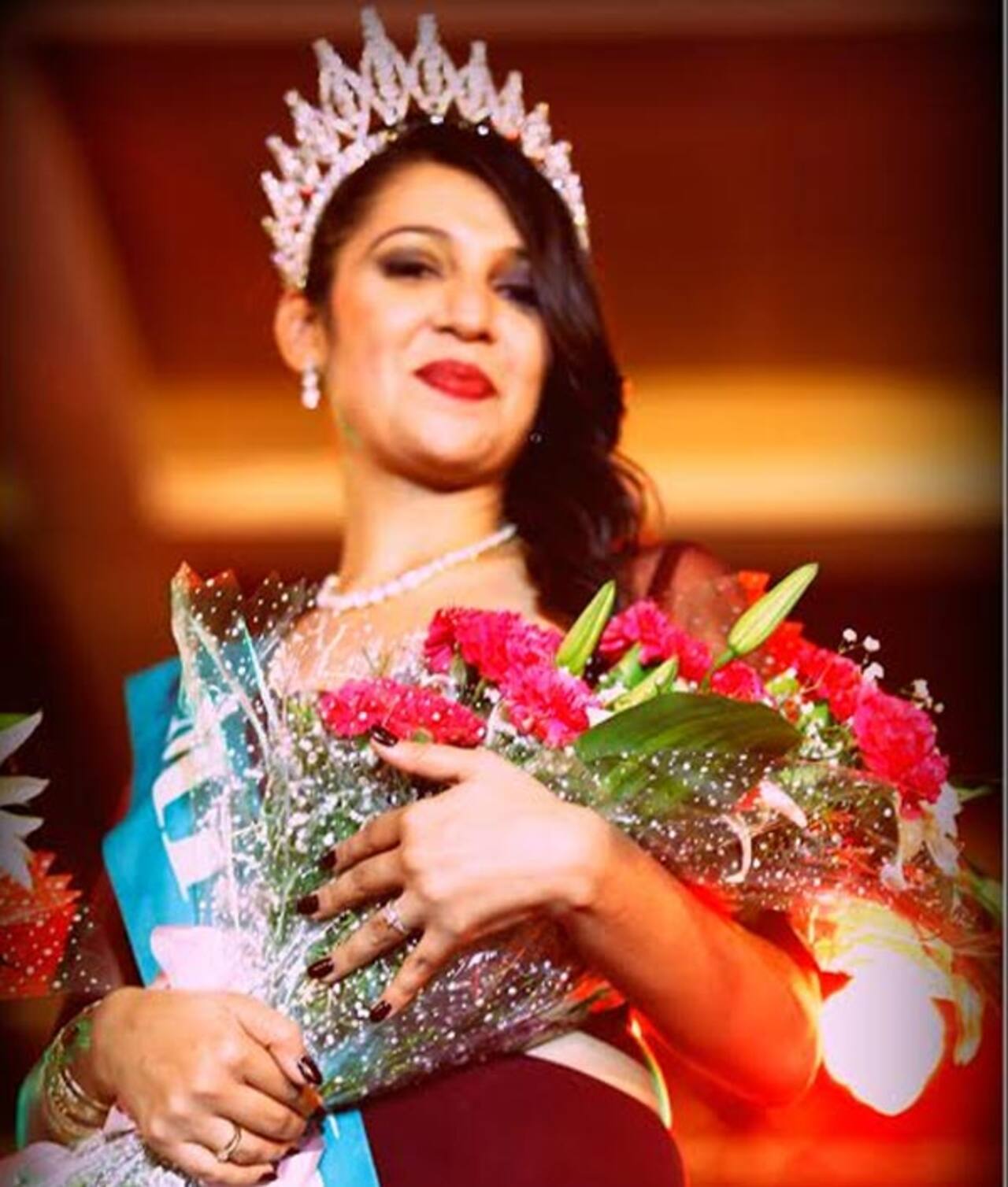 Mohini Sharma will be representing India at Mrs World 2016 in Korea - Bollywood News & Gossip ...