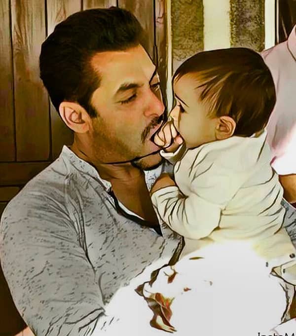 This adorable picture of Salman Khan with nephew Aahil aims to tug at your heartstrings ...