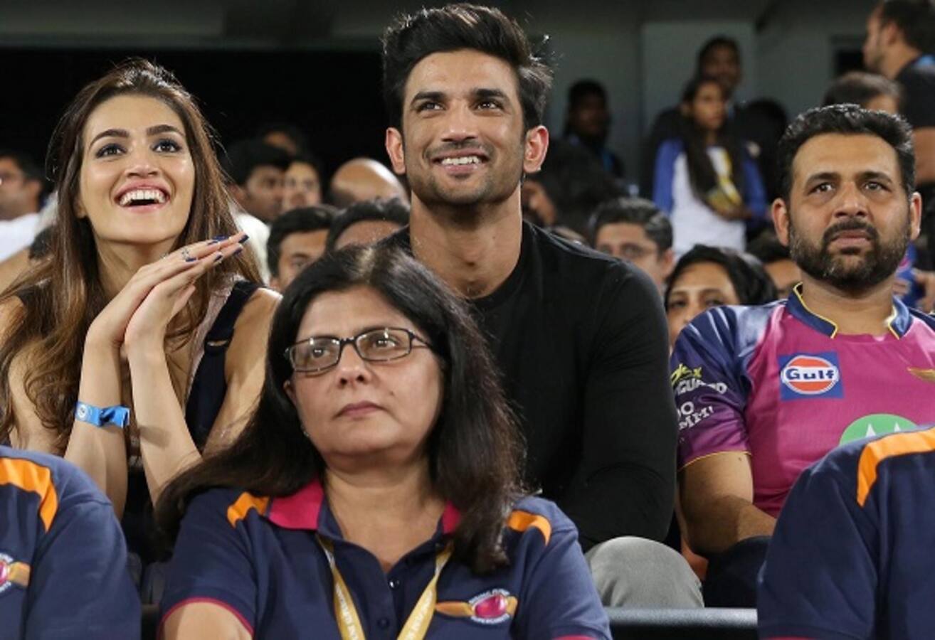 Sushant Singh Rajput and Kriti Sanon cheer for MS Dhoni though his team ...