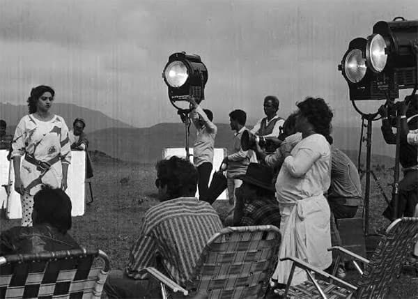 30 years of Mr India: 7 unseen pictures from the sets of Anil Kapoor ...