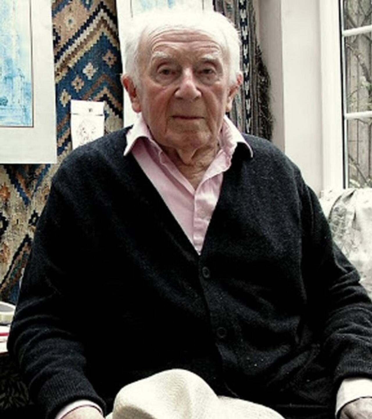 Harry Potter star Sam Beazley passes away at 101 - Bollywood News ...