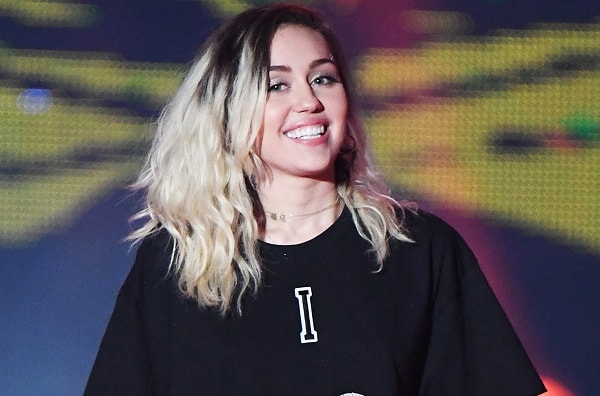 Miley Cyrus: No-one's ever died from weed, but no-one has ever smoked ...