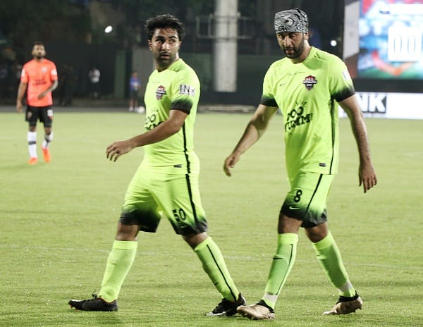 Arjun Kapoor, Sidharth Malhotra, Abhishek Bachchan lock horns with MS ...