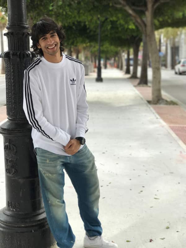 Diwali Special: Shantanu Maheshwari, Rohan Mehra, Kanchi Singh, Asha ...