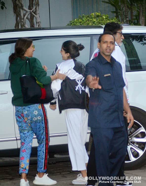 Aishwarya Rai Bachchan, Navya Naveli Nanda and the entire family jet ...