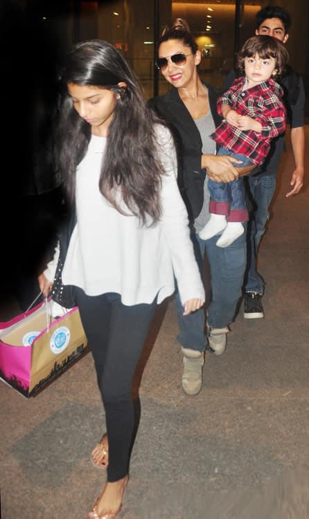 From being shy to sensational; here's Suhana Khan's DRASTIC transformation over the years - view ...