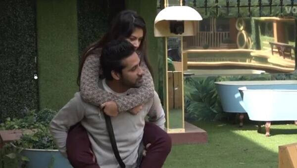 Bigg Boss 11: Creepy, romantic and lusty - a look at Bandagi Kalra ...
