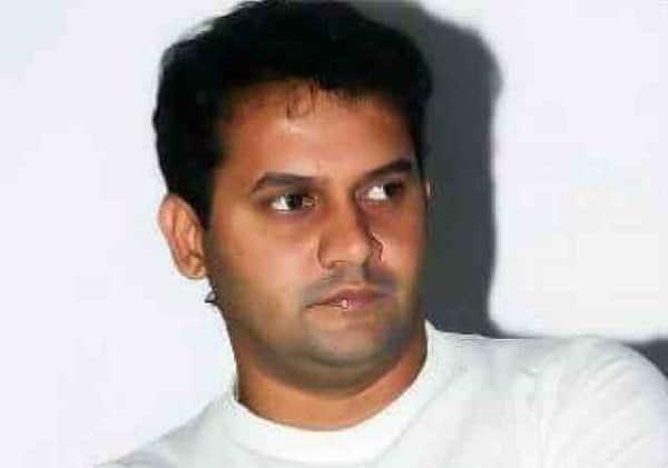 Vijay Sai's wife and two others held responsible for the comedian's ...