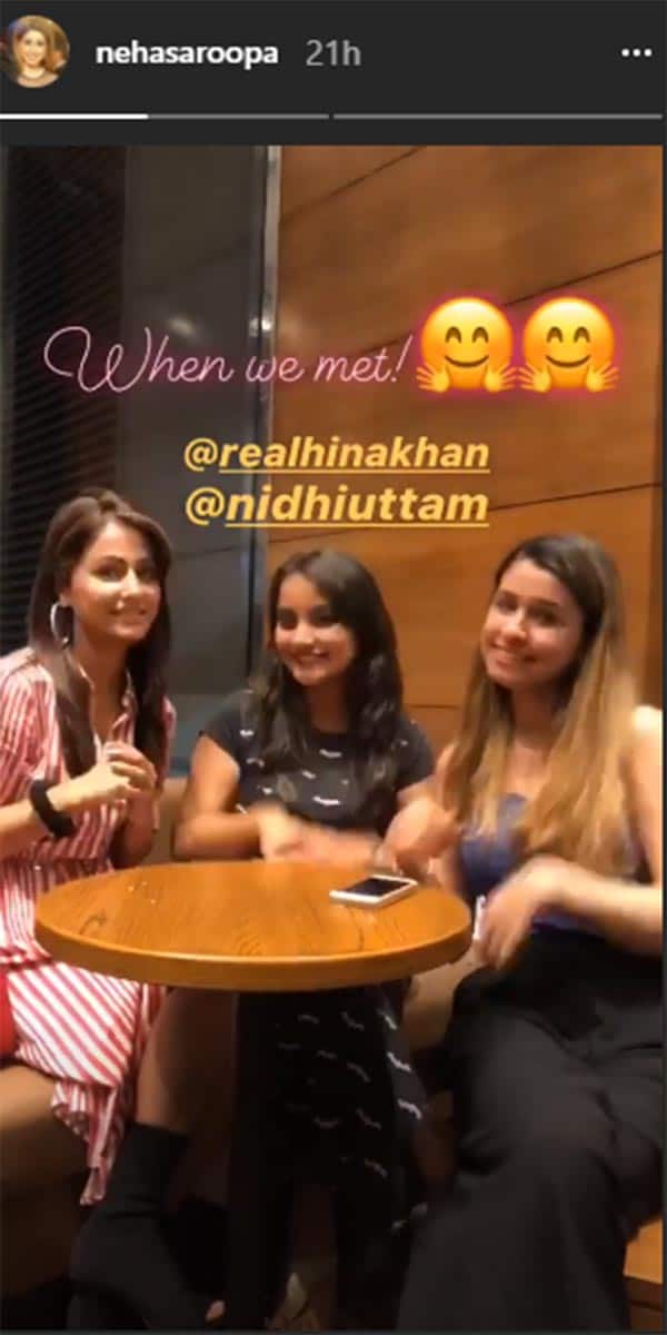 Hina Khan and Rocky Jaiswal have a reunion with Nidhi Uttam and Neha ...