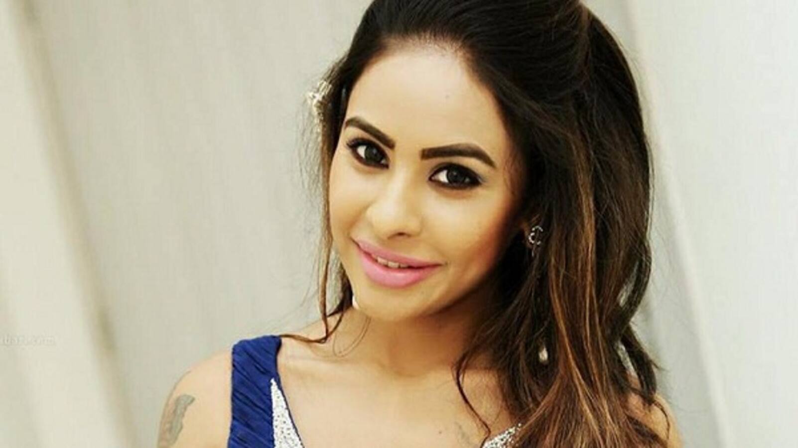 Victory for Sri Reddy! Movie Artists Association lifts the ban on the ...