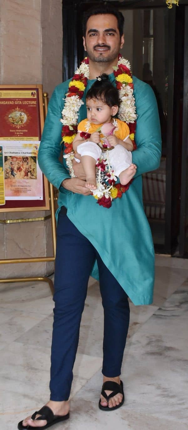 Esha Deol and Bharat Takhtani take baby Radhya to the Isckon Temple ...