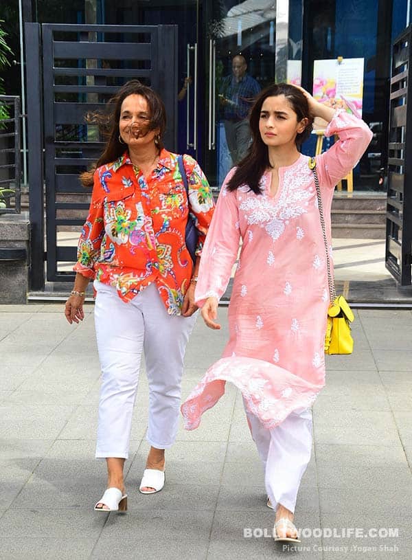 Alia Bhatt and Soni Razdan spend quality time bonding over Chinese food ...
