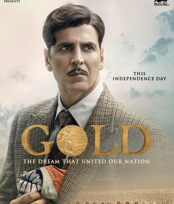 Gold new poster has Akshay Kumar gleaming with pride as he holds the ...