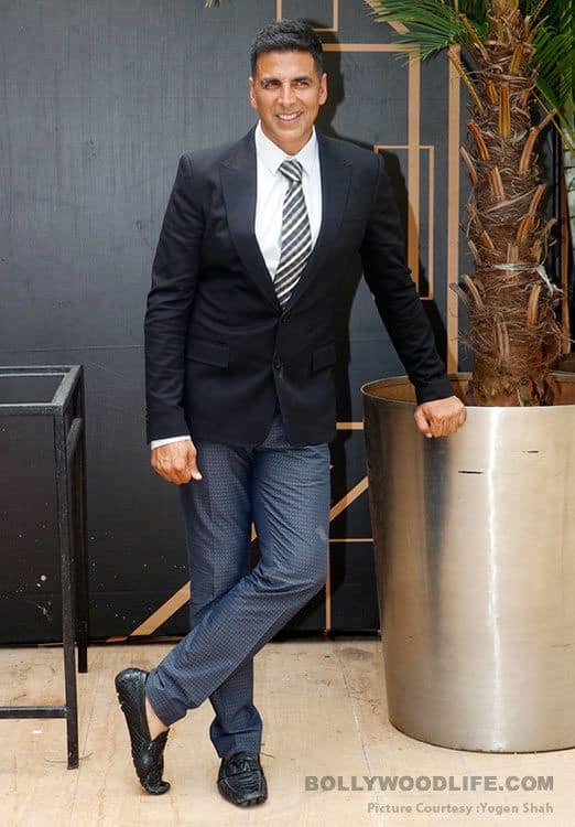 Mouni Roy and Akshay Kumar step out in style for Gold promotions - view ...