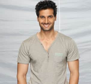 Aham Sharma - Latest News, Photos, Videos, Awards, Filmography, Aham ...
