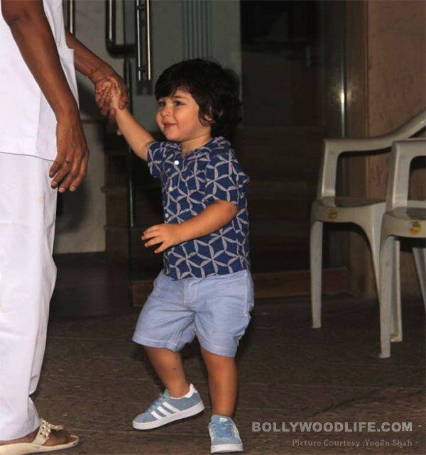 [HQ Pics] Taimur is ecstatic to meet his paparazzi friends and the ...