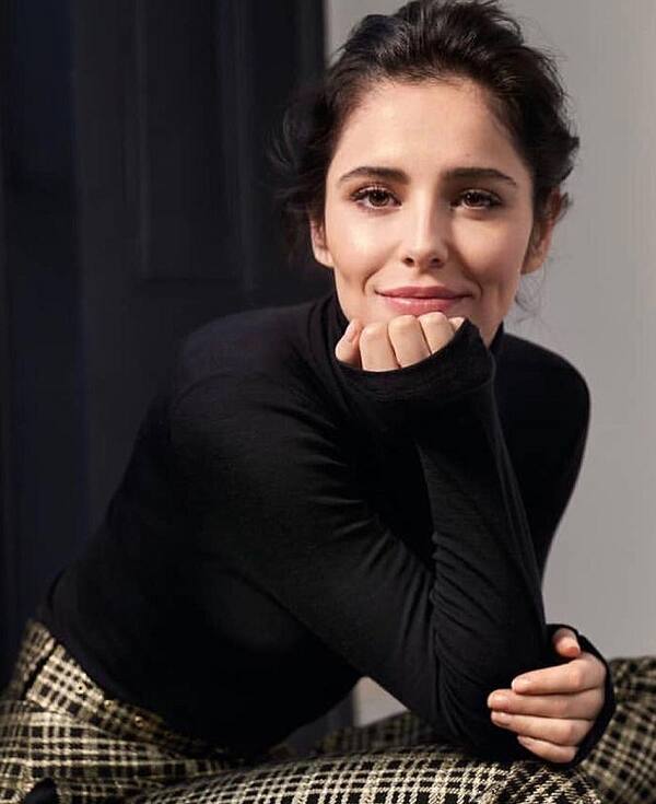 Singer Cheryl sizzles in a billowing black gown in the BTS image of ...