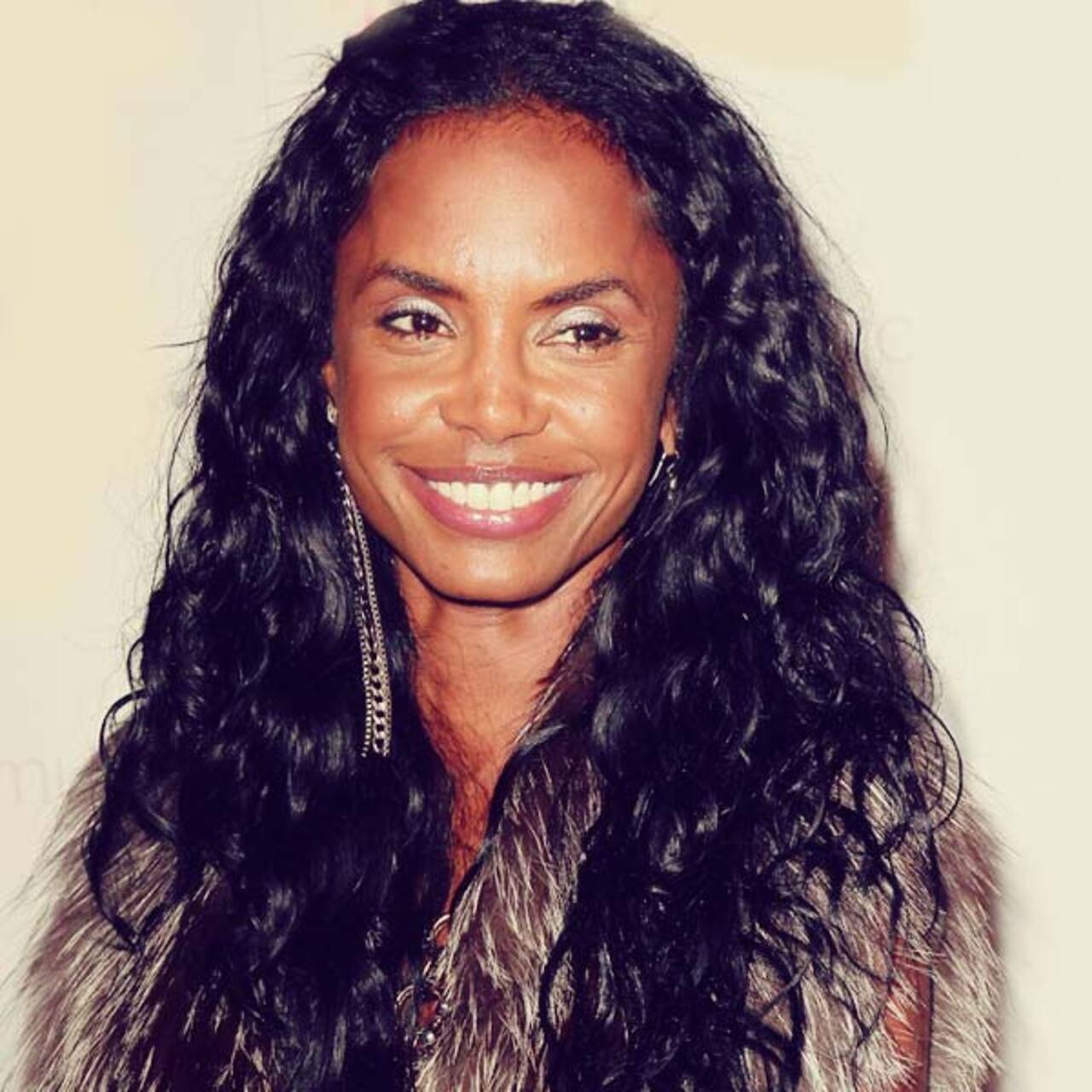 Model, actress Kim Porter passes away at 47 - Bollywood News & Gossip ...
