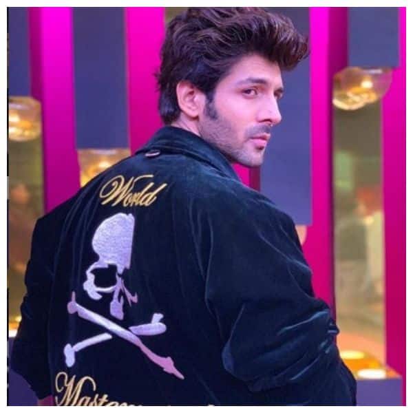 Koffee With Karan 6: Kartik Aaryan's Mastermind velvet jacket costs a ...