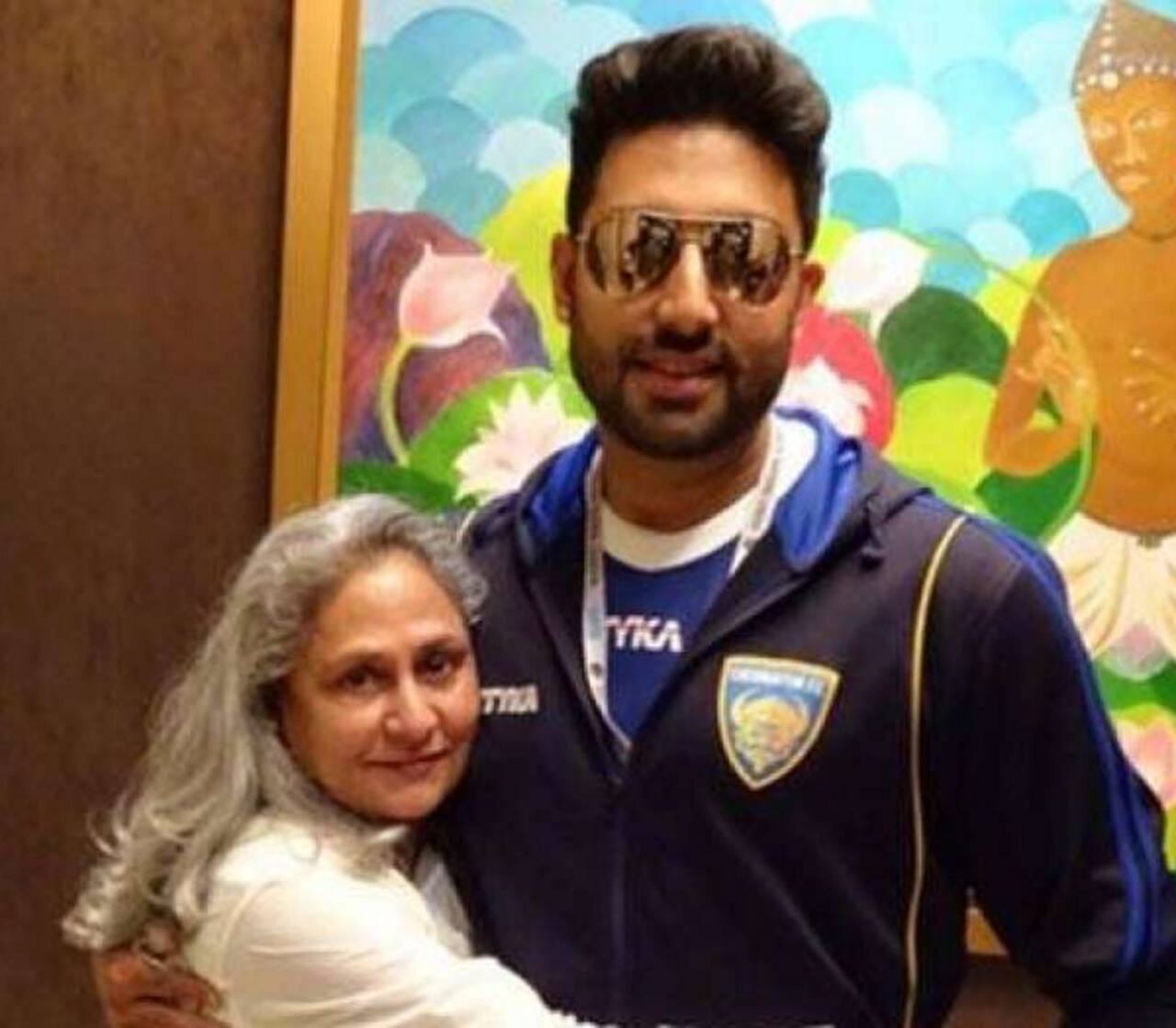 Abhishek Bachchan makes a revelation about watching mother Jaya ... Abhishek Bachchan makes a revelation about watching mother Jaya ...